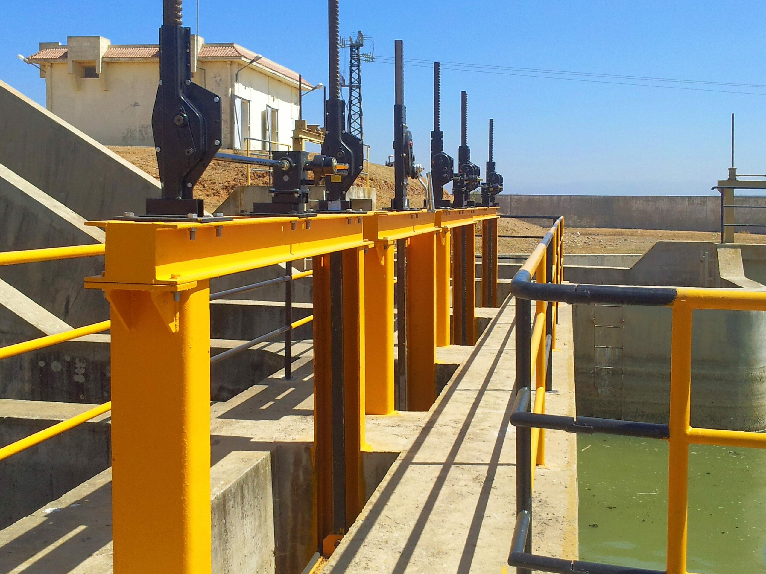 Industrial lifting equipment - haacon hebetechnik gmbh